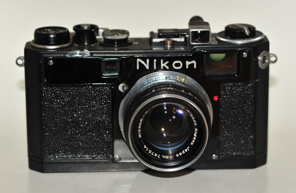Nikon RF